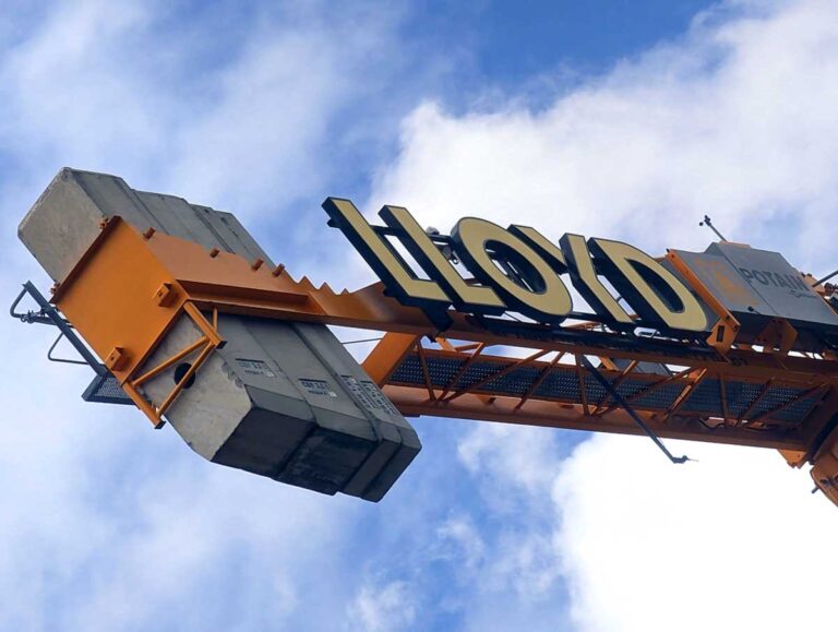 Crane Signs | Signkiosk.com